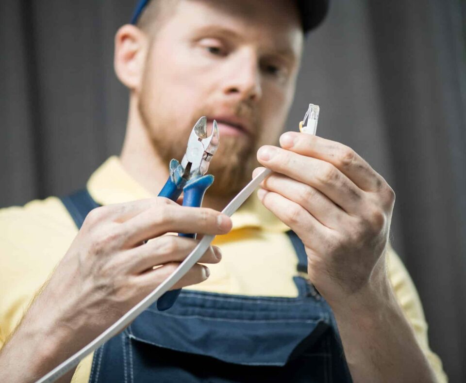 Commercial & Industrial Electrical Maintenance | Suncoast Power